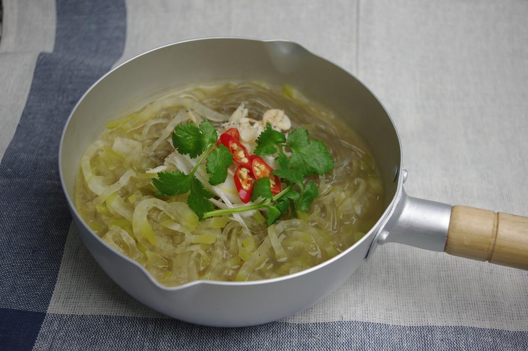 【萝卜丝粉条的做法步骤图，萝卜丝粉条怎么做好吃】Asmeton_下厨房