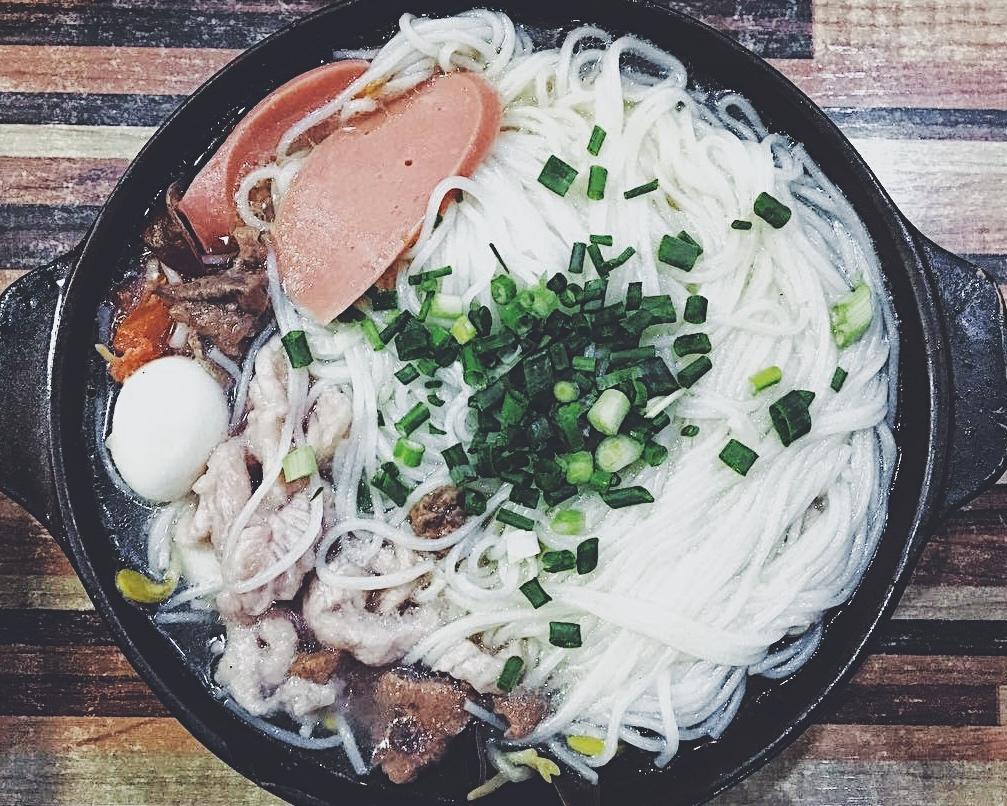 【三鲜砂锅米线（地道重庆风味）的做法步骤图】bddddd_下厨房