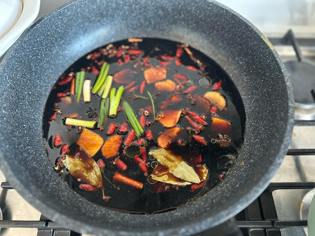 【寒冬里的酱油肉的做法步骤图，怎么做好吃】澄汁_下厨房