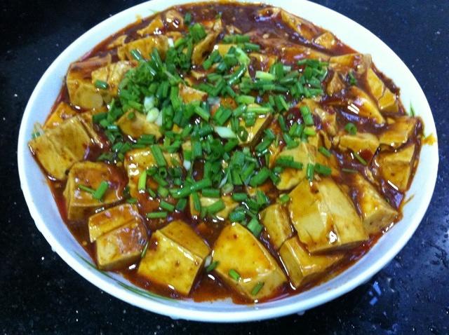 【麻婆豆腐的做法步骤图，麻婆豆腐怎么做好吃】ChowM敏_下厨房