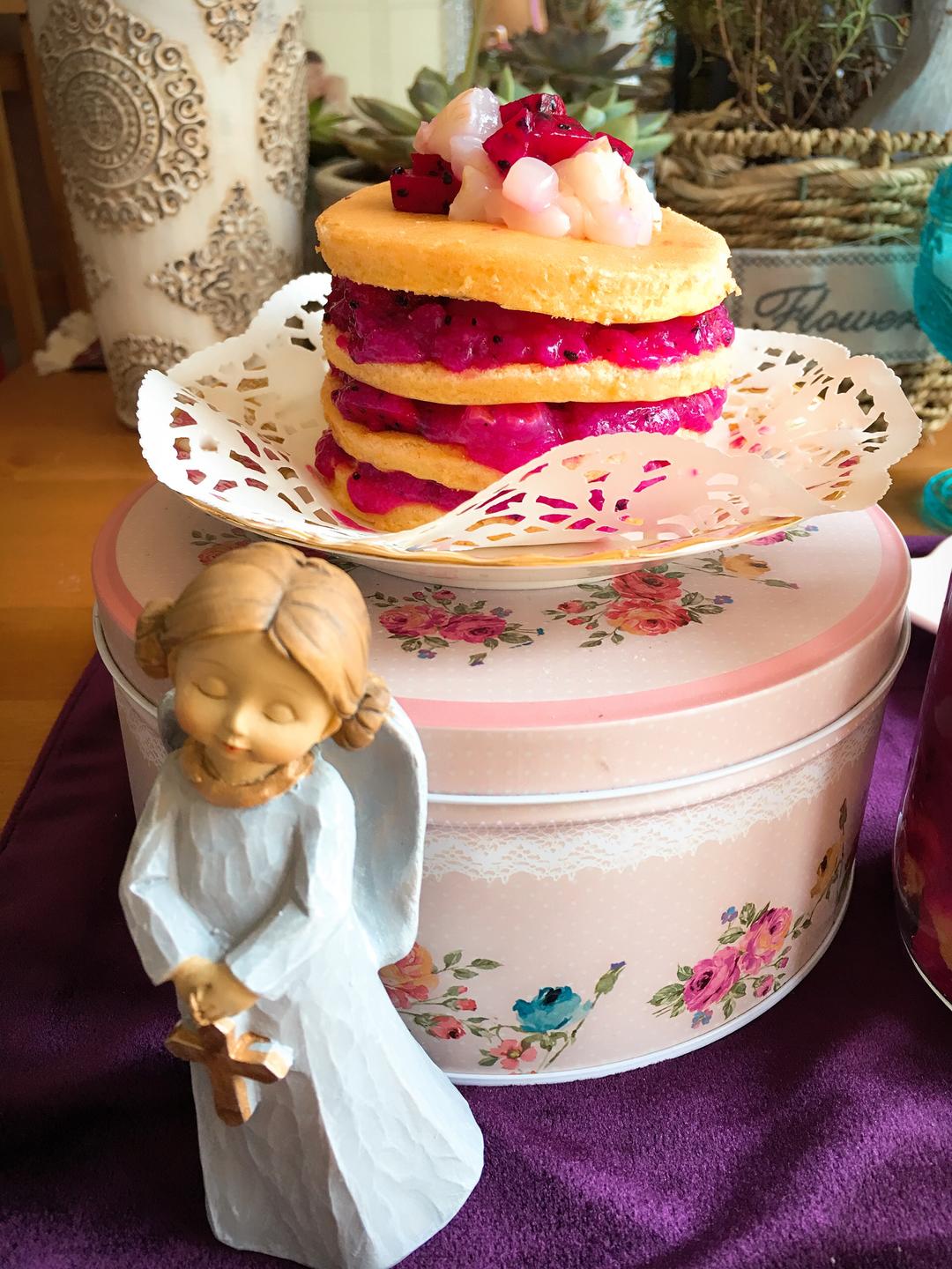 【荔枝法式古典蛋糕的做法步骤图，怎么做好吃】yolandazihanlee_下厨房