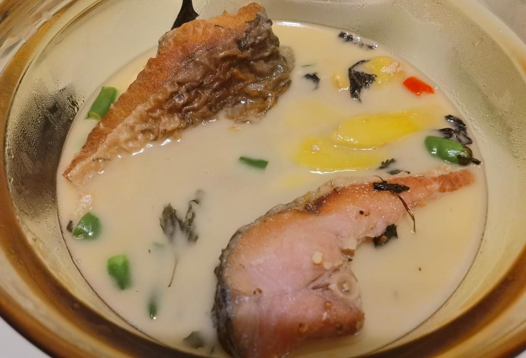 【家常黄焖草鱼的做法步骤图，怎么做好吃】kokeman_下厨房