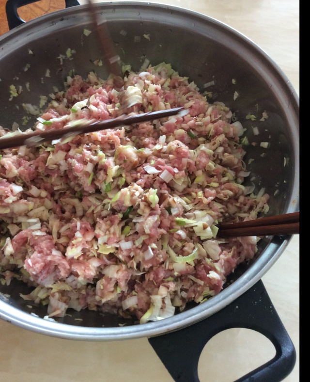 【香菇肉馅饺子图片】Iris-zx_下厨房