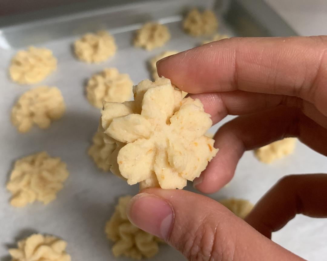 【柠檬饼干（有柠檬的🍋）的做法步骤图】Ellyshy喵_下厨房