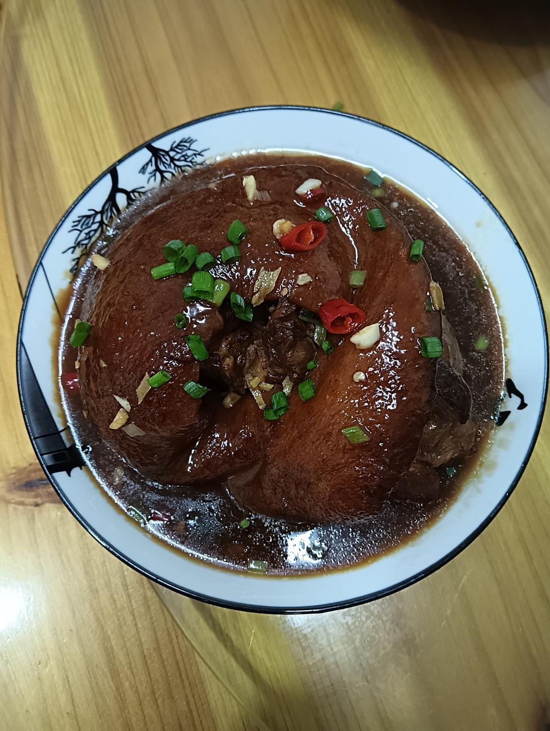 【红烧蹄膀的做法步骤图，红烧蹄膀怎么做好吃】WO爱上厨房_下厨房