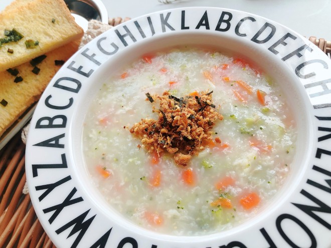 【西兰花胡萝卜鳕鱼粥 宝宝辅食的做法步骤图】宝宝辅食球宝的雪儿姐姐 下厨房