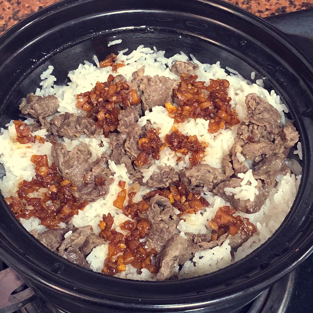 【简易版 牛肉砂锅饭的做法步骤图】爱下厨的思密达_下厨房