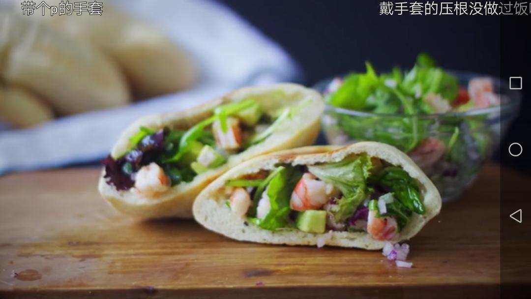 【全麦pita中东口袋饼and香蒜鳄梨虾仁沙拉的做法步骤图】蜂蜜四叶草 下厨房