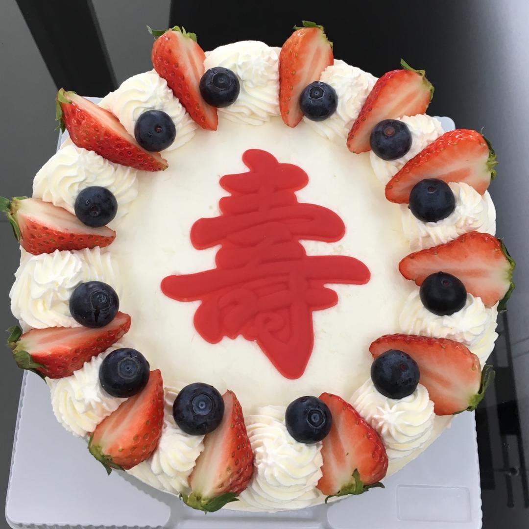 【糯米纸打印蛋糕的做法步骤图，怎么做好吃】酒窝小妮子_下厨房