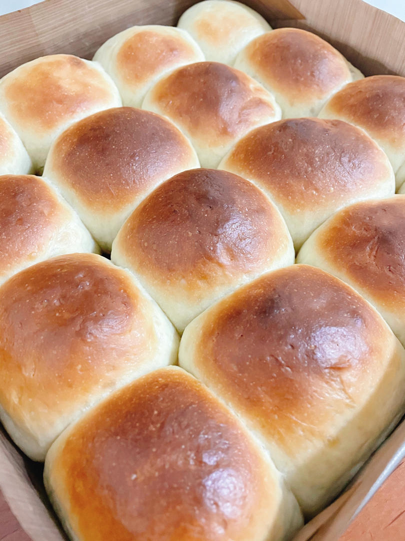 【🥛超简单快手，柔软拉丝，一次发酵，牛奶小餐包图片】Shiliuye_下厨房