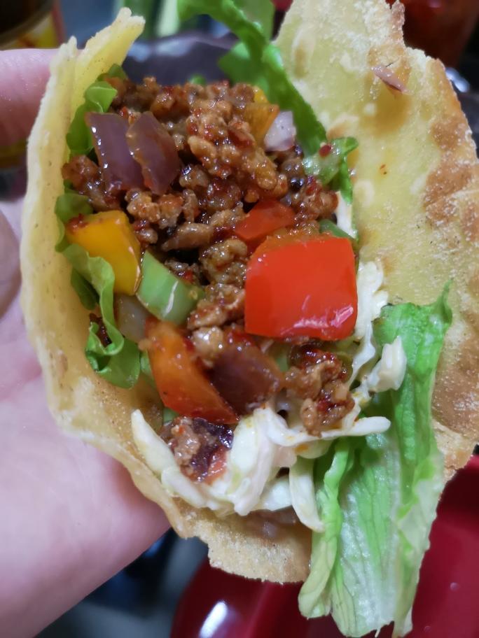【墨西哥taco的做法步骤图，怎么做好吃】Sayheyhey_下厨房