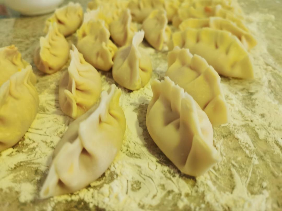 【正宗手工水饺的做法步骤图，怎么做好吃】Loutina_下厨房