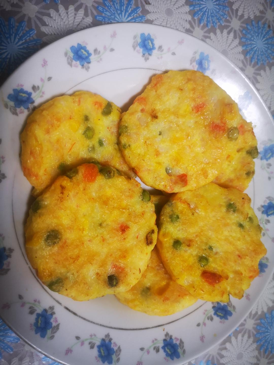 女儿极力推荐】颗粒感玉米胡萝卜虾饼早餐搭档满口虾肉健身减脂图片】Jessica0619_下厨房