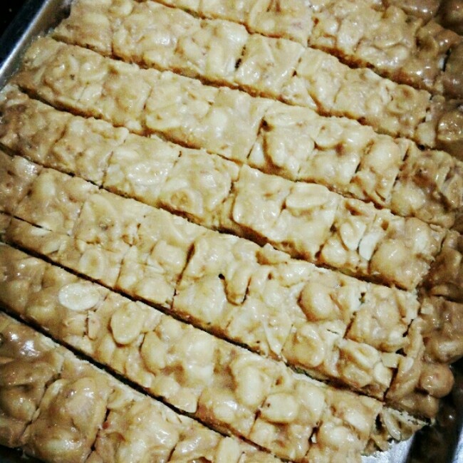 【超详细TIPS—自制超美味牛轧糖（熬糖版），秒杀棉花糖版图片】菲霏妈_下厨房